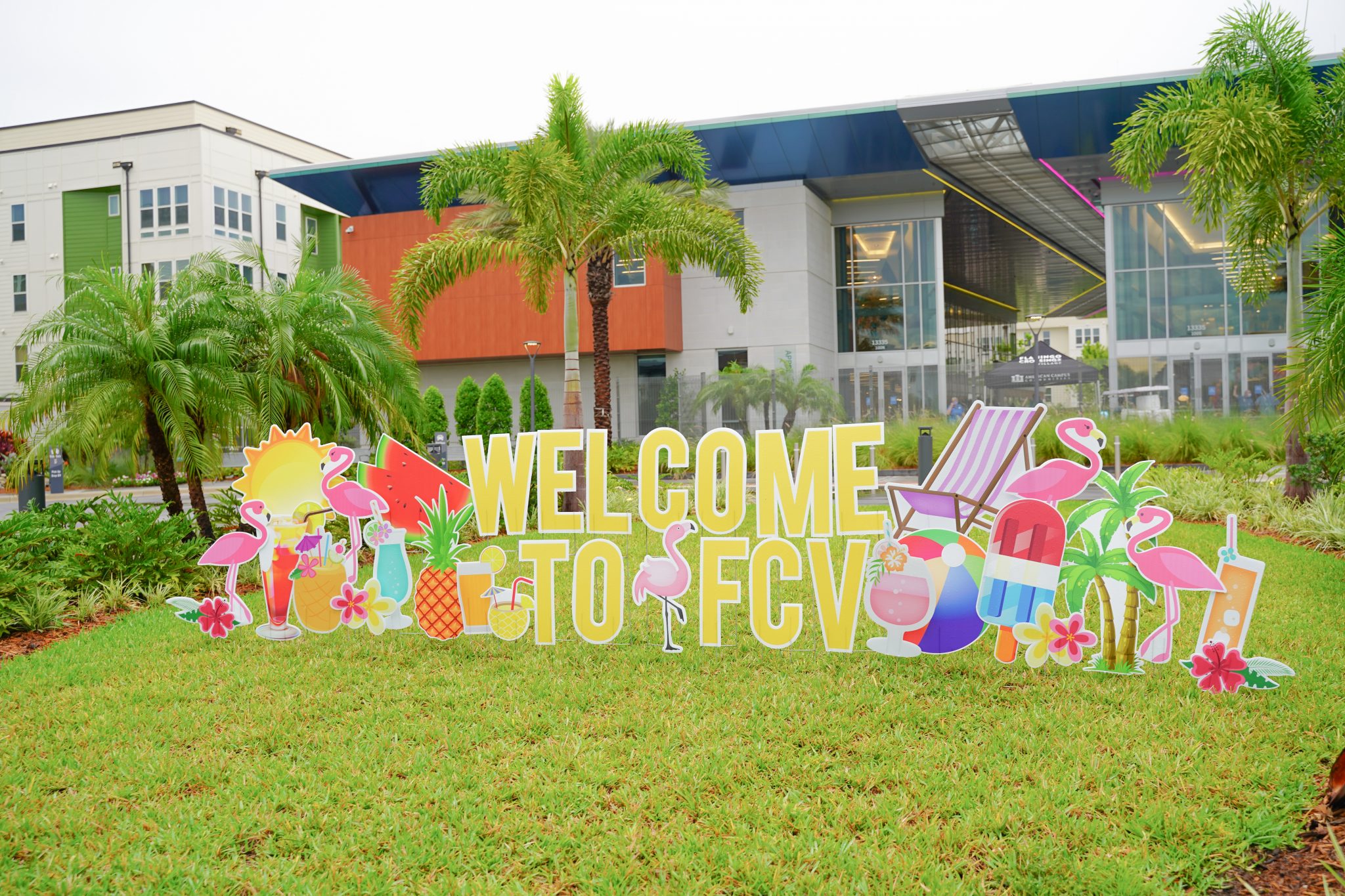 Ready to begin: First Disney College Program arrivals at Flamingo ...