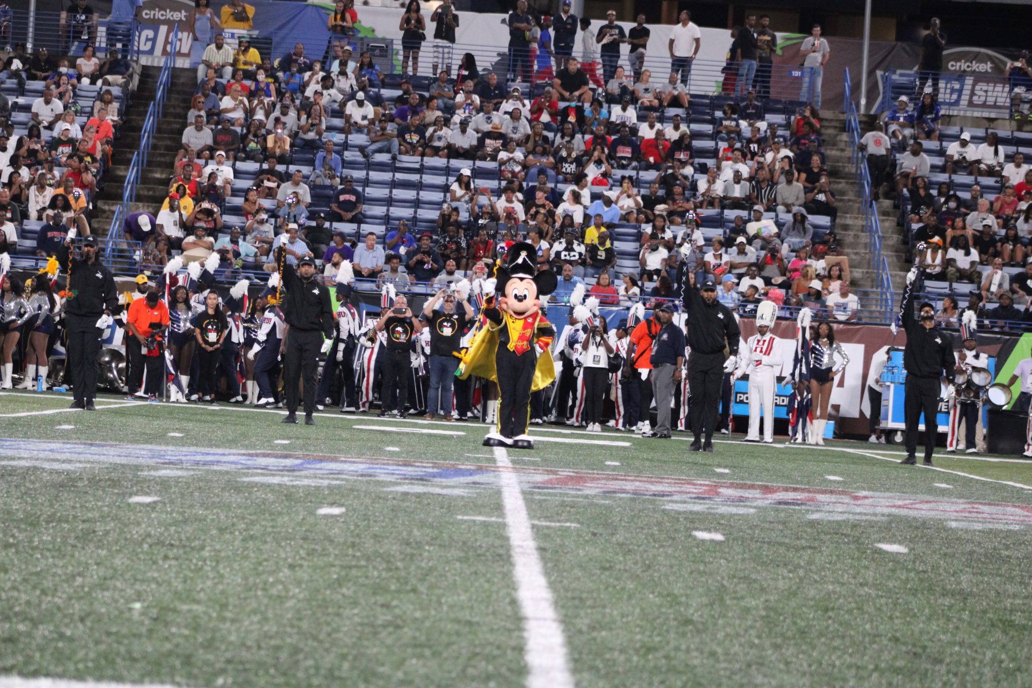 Disney on the Yard Supports the Cricket MEAC/SWAC Challenge - Life at ...