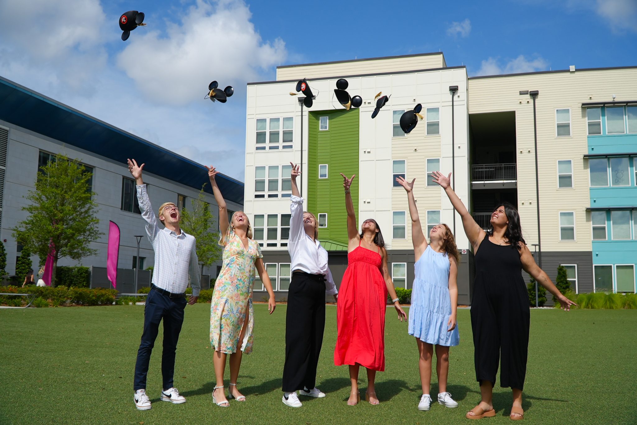 Disney Alumni Association Reaches 40,000 Members - Life at Disney