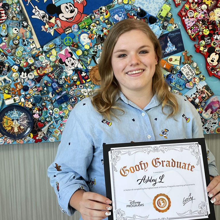 Apply now to make magic on the Disney College Program! - Life at Disney