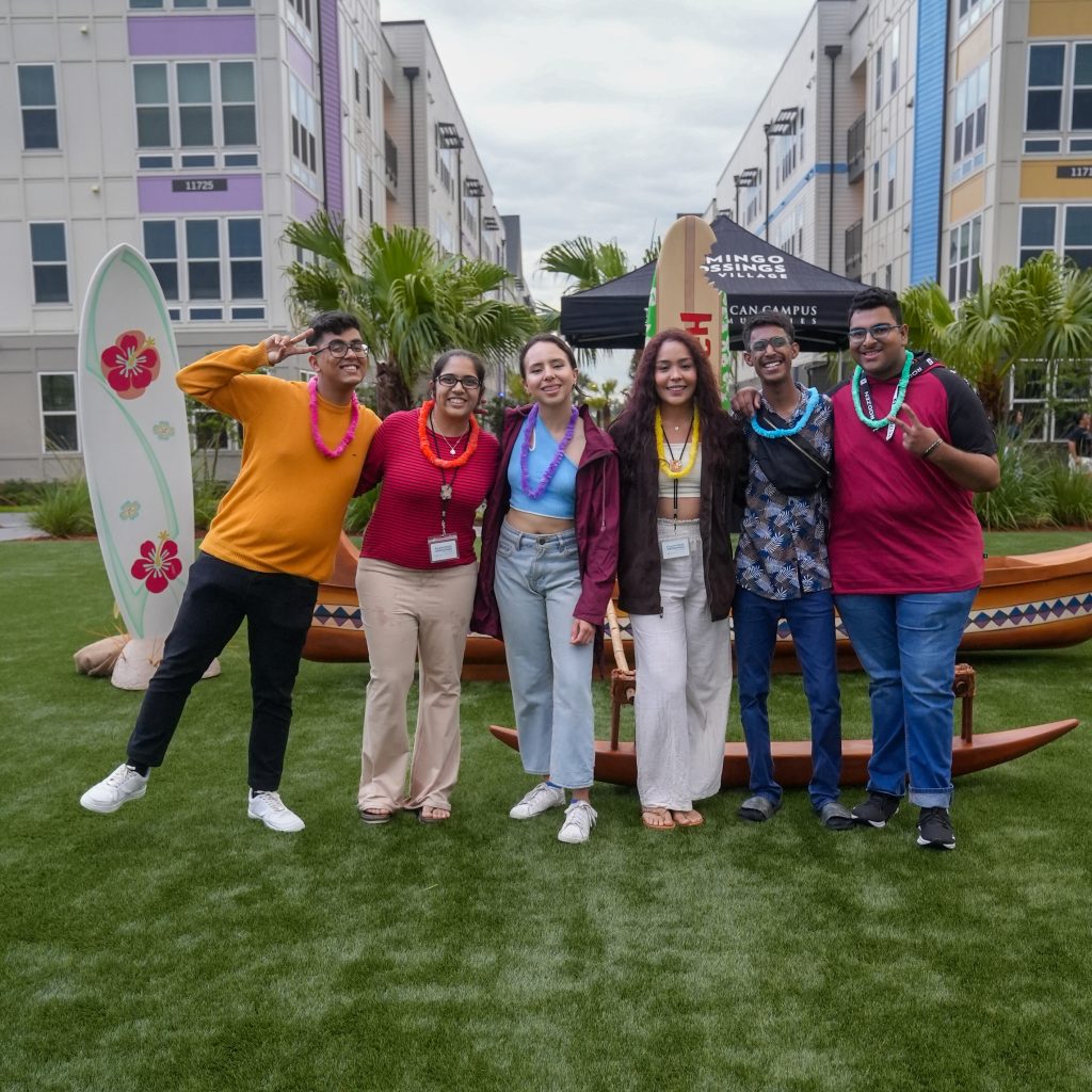 Apply now to make magic on the Disney College Program! - Life at Disney