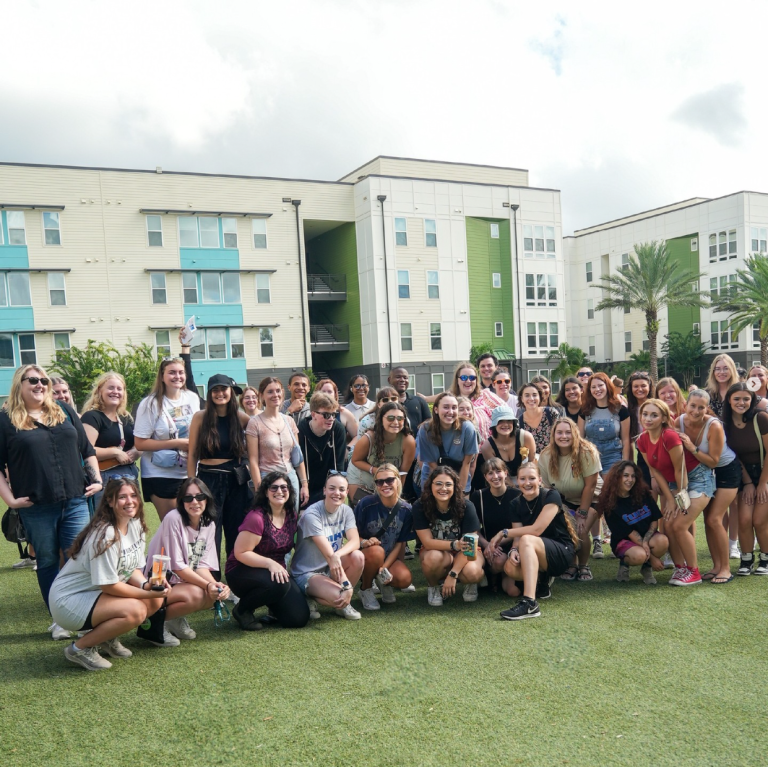 Disney College Program applications are OPEN! Apply today! - Life at Disney