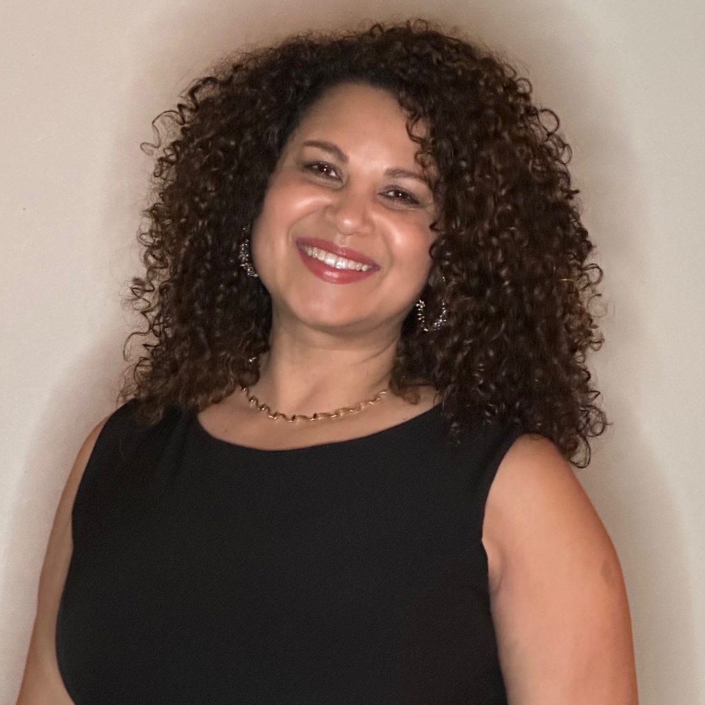 Organizing Excellence: Behind-the-Desks of Three Disney Administrative ...