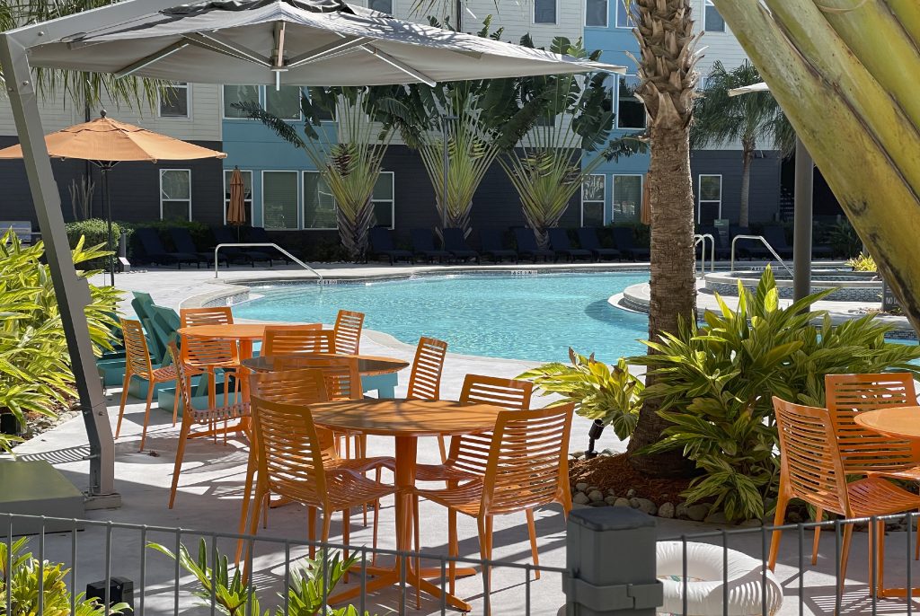 The 5 Best Places to Study at Flamingo Crossings Village - Life at Disney