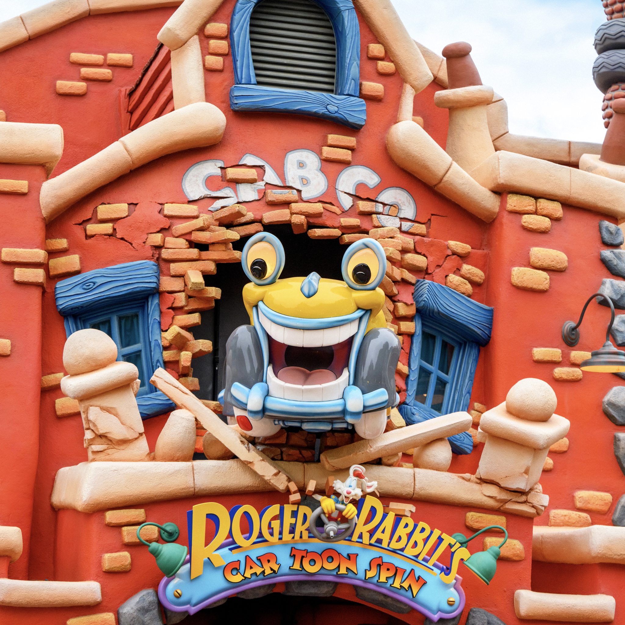 A Look into Facilities Operations Services at Disneyland Resort - Life ...