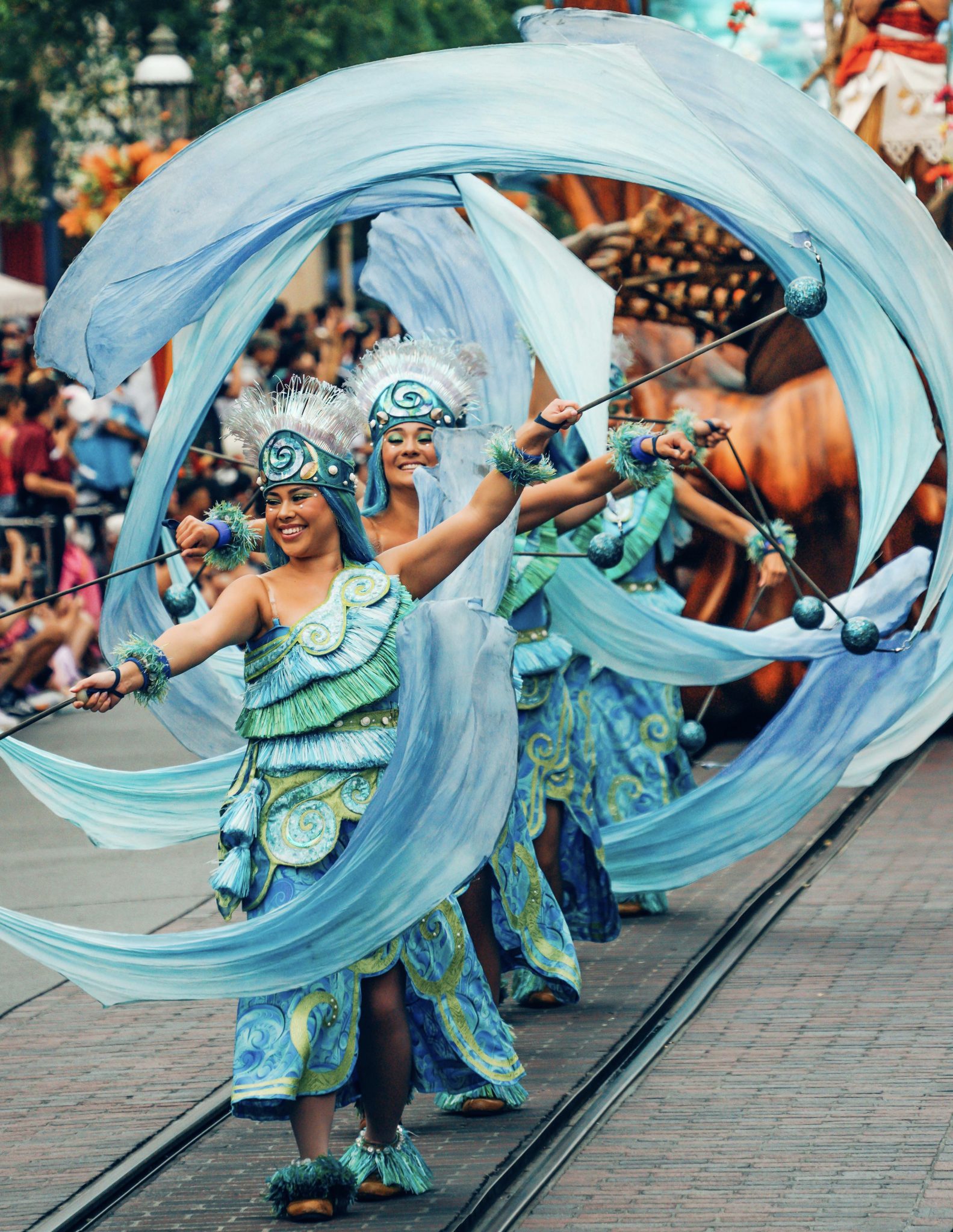 The Cosmetology Behind Disney's Iconic Looks - Life at Disney