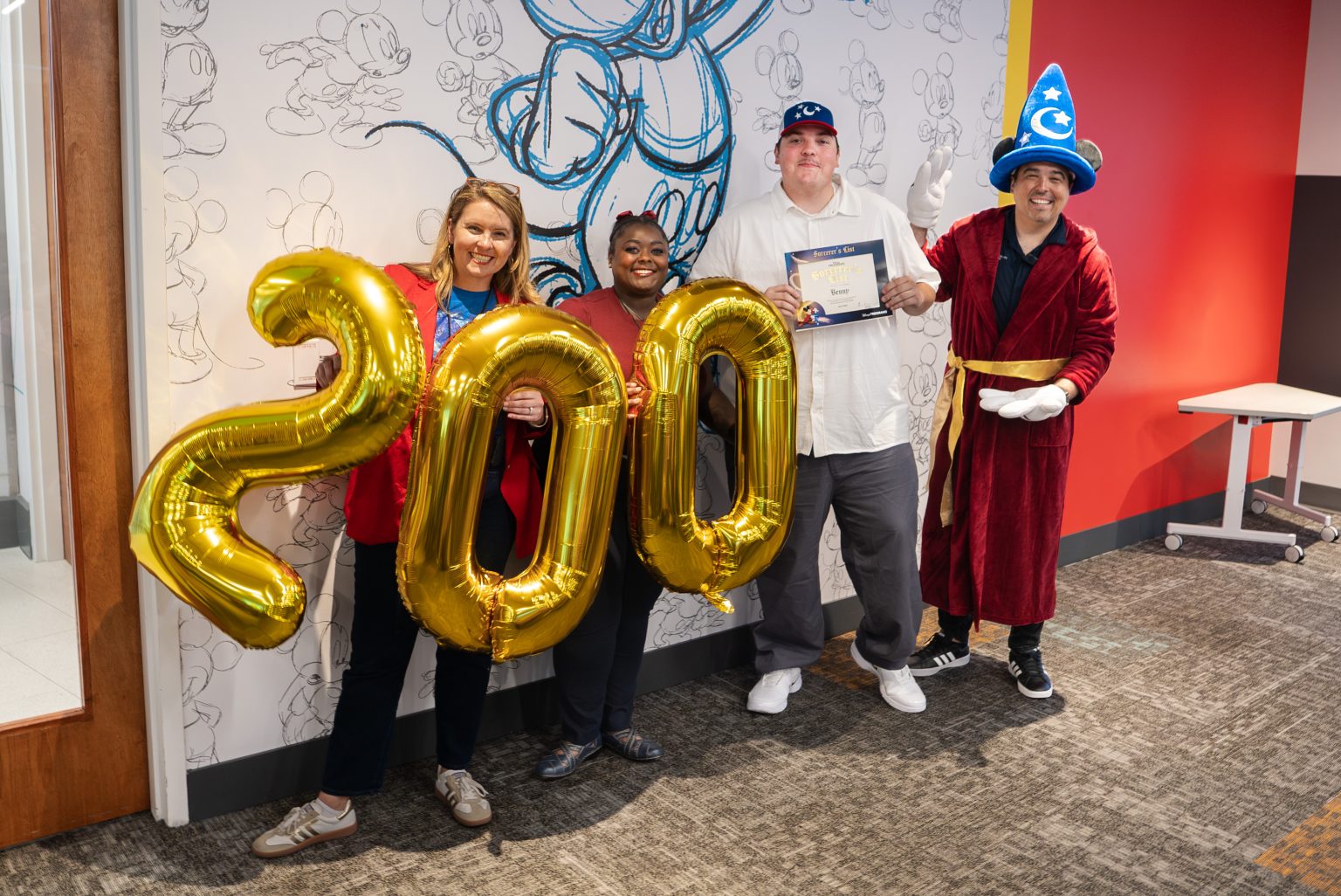 Apply now to make magic on the Disney College Program! - Life at Disney