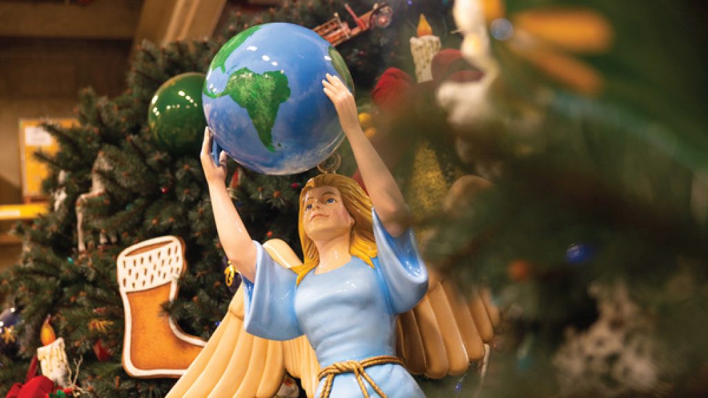 How Ed, Head Decorator at Holiday Services, Creates Holiday Magic ...