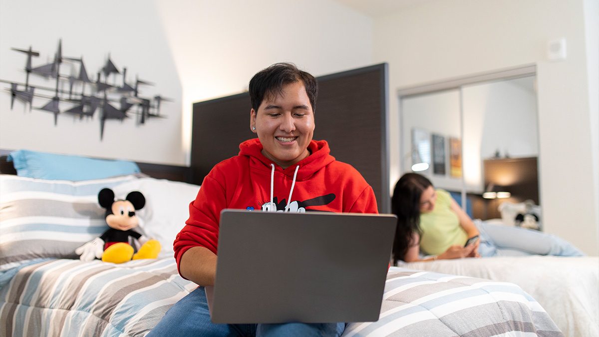 What to know about mixed-gender housing - Experience Disney Programs